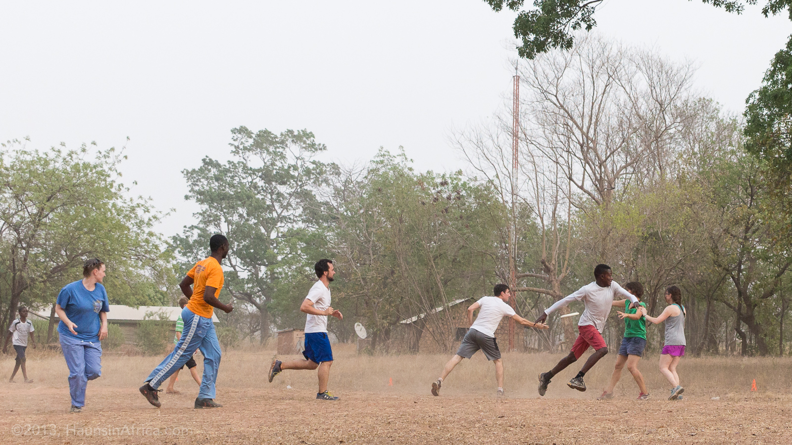 Ultimate Frisbee on Sunday Afternoons - The Hauns in Africa