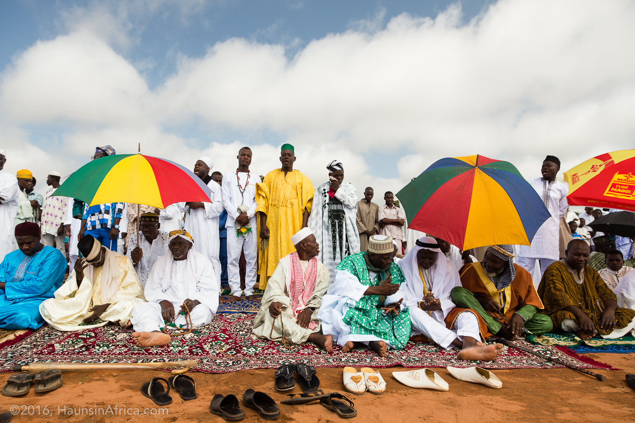 Muslims Mark the End of Ramadan - The Hauns in Africa