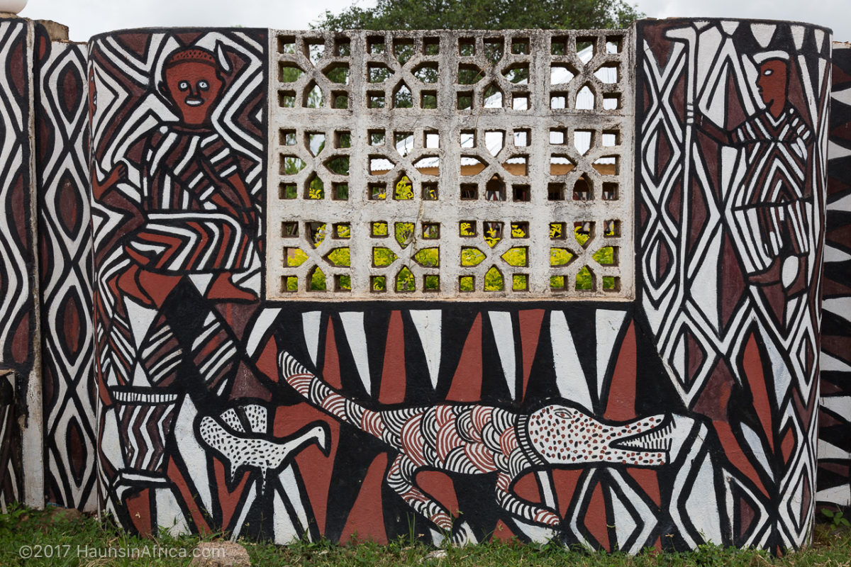 Sirigu Pottery & Arts Center - The Hauns in Africa