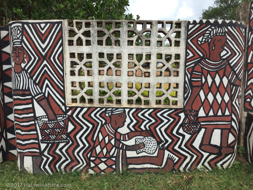 Sirigu Pottery & Arts Center - The Hauns in Africa