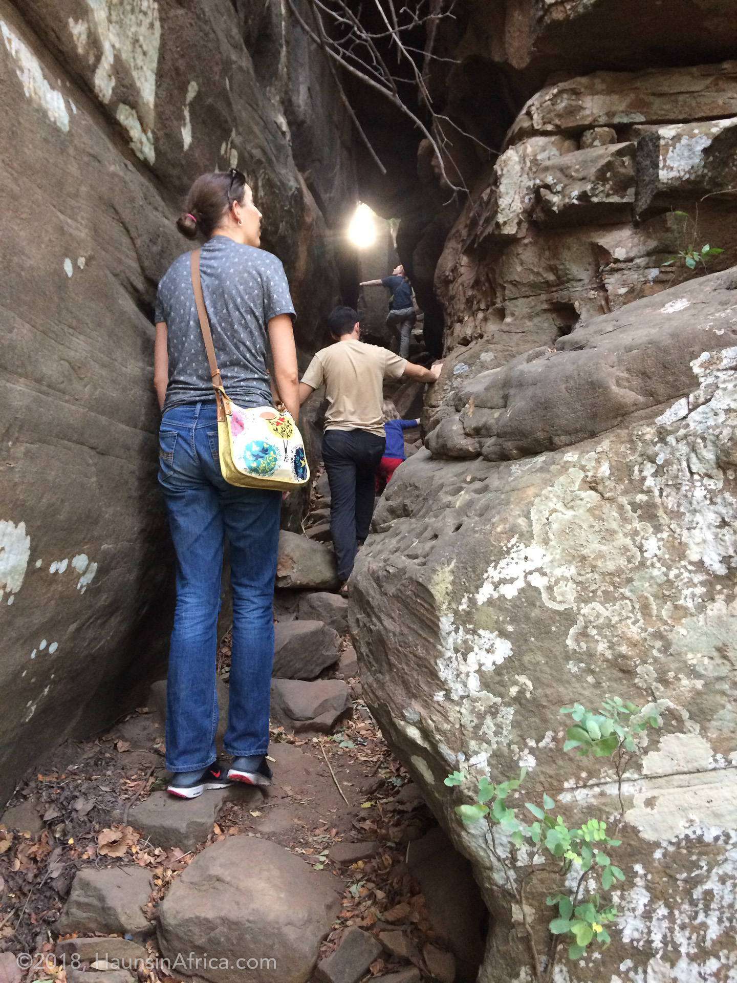 Rock Paintings on the Gambaga Escarpment (Tusugu, Gingana and ...